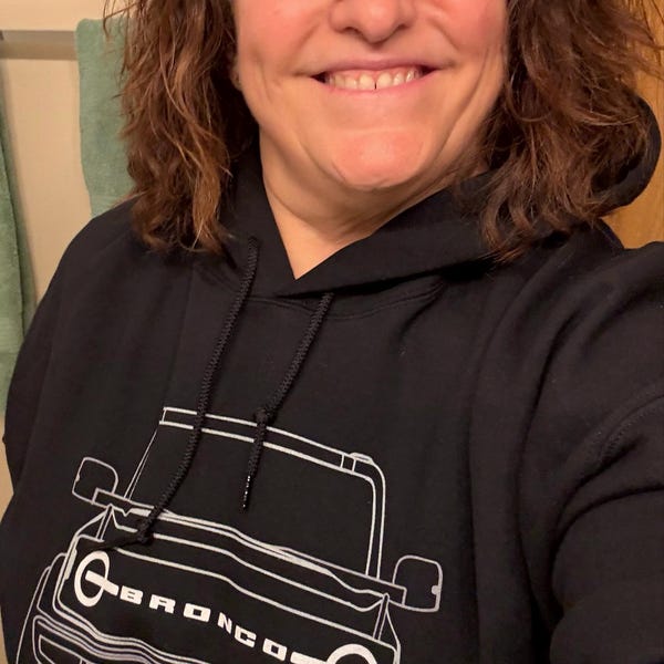 FORD BRONCO Font - Modern Font, Branding Font, Fonts for Cricut ...