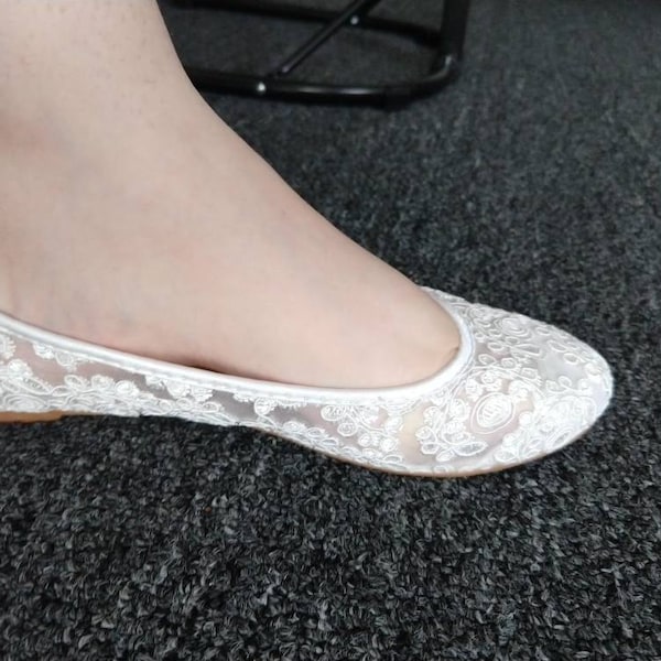 White Lace Round Toe Flats With BACK PEARLS, Women Wedding Lace Shoes ...