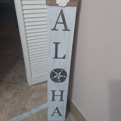 Fleur De Lis Welcome Sign Jester Hat Welcome Sign With Fleur De Lis ...