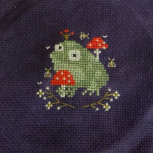 Christmas Toads Cross Stitch Pattern, Santa Claus, Ornament, Winter ...