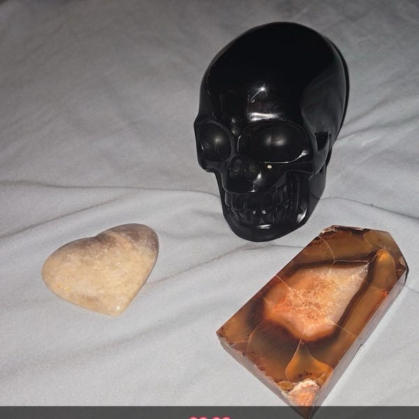 Spirited Away Chibi No Face in Bathhouse Pool - Rose Quartz Carving (0 ...