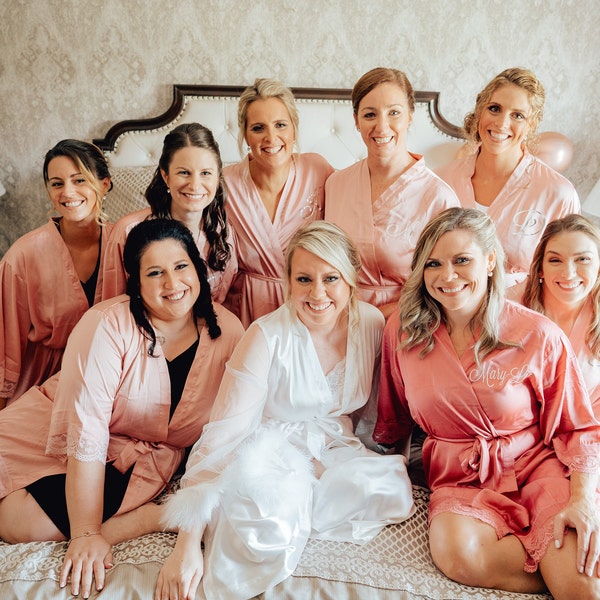 Bridesmaid Robe Bridesmaid Gift Matching Satin Lace Robe Bride Getting ...