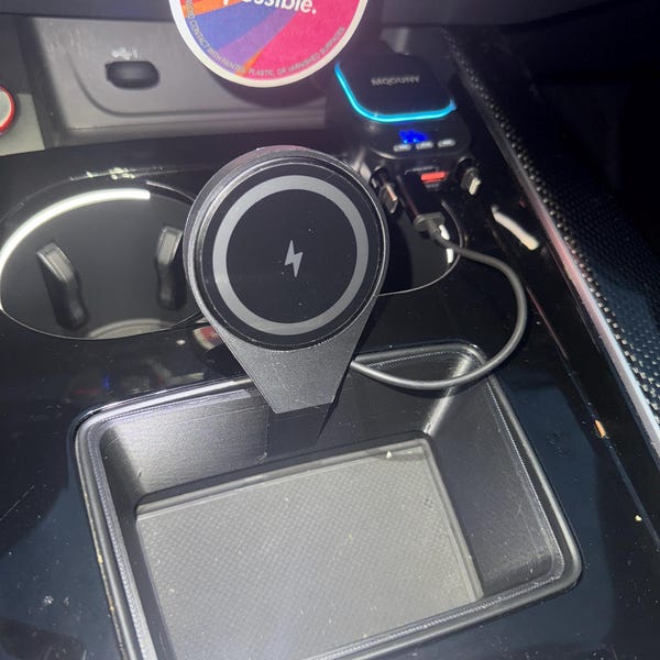 Cozy Monitor Vase – Aesthetic Desk Organizer | Cute Pen & Flower Holder ...