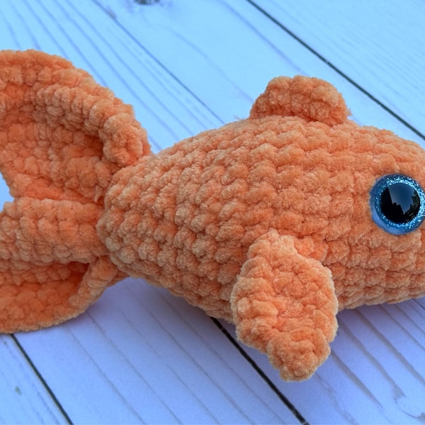 PATTERN: Plush Gloria the Goldfish Pattern - Amigurumi Chunky Goldfish ...