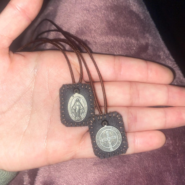 Small Brown Scapular of Mount Carmel, With Medal Holy Spirit and Medal ...