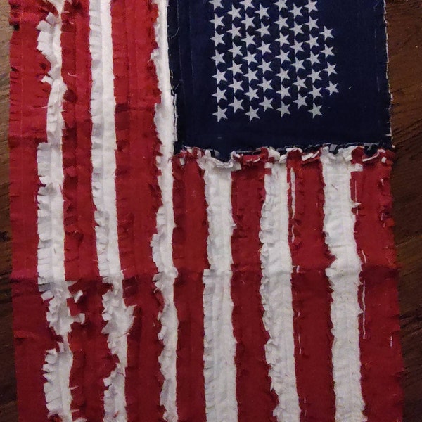 Rag Flag Quilt Pattern 42" X 27" Primitive Raggedy American Flag ...