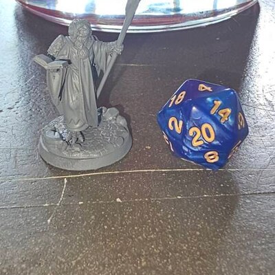 Human Male Wizard Miniature for D&D TTRPG 32mm Miniature Spellcaster ...