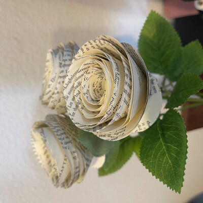 Book Page Flower Bouquet Long-stemmed Proses for Readers, Writers, and ...