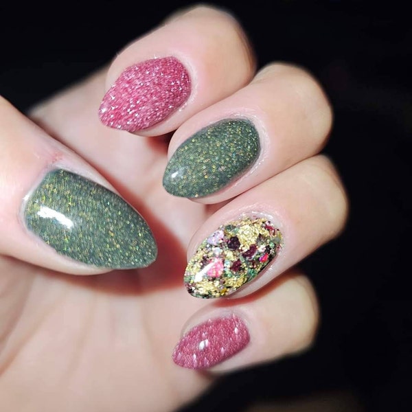 Rustic Rose Bundle- Dip Powder, Dip Powder for Nails, Acrylic, Green ...