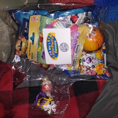 Gift Birthday Theme Mix Omg Surprise Toys Bundle of 12 Items Tins ...