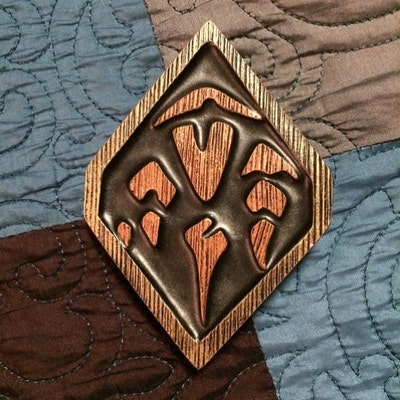 Star Trek Klingon MEDAL of HONOR Resin Prop Pin - Etsy