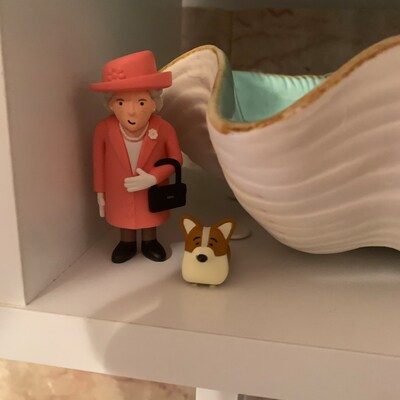 The Guard Collectable London Art Toy I Souvenir Collectible Design ...