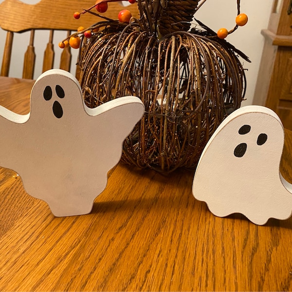 Wooden Ghosts - Wood Ghost - Tiered Tray Halloween Decor - Etsy