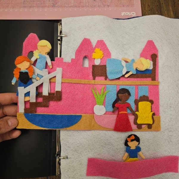 Mini Quiet Book Pattern and Templates | Princess Castle Felt Craft for ...