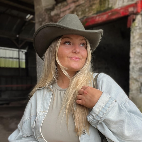 Personalize Your Classic Derby Wool Felt Bowler Hat by Branding Iron ...