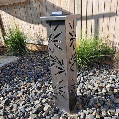 Garden Column Garden Pillar Wave Ripple Pattern / Steel Metal Art ...