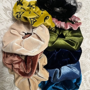 Blond Hair Scrunchie Set Handmade Ponytail Holders Hair Ties - Etsy