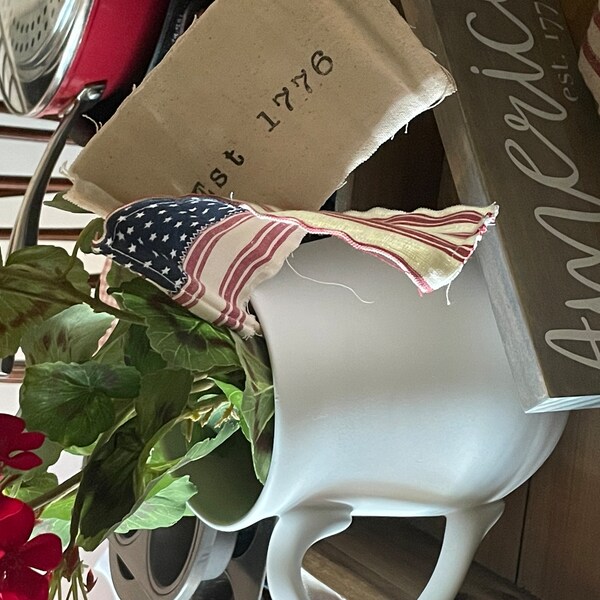 Fabric Flags / Farmhouse Cottage American Mini Flags / Old Glory Flag ...
