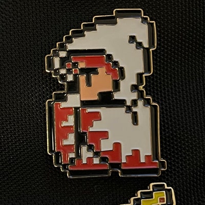 Retro 80s Final Fantasy 1 NES Inspired 8-bit Enamel Pin Red Mage Lapel ...