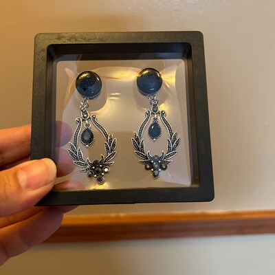 Sword Plugs Gauges / 16g, 8g, 6g, 4g, 2g, 0g, 00g, 7/16, 1/2, 9/16, 5/8 ...