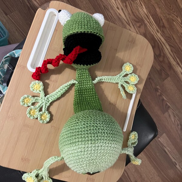 The Original Squashed Frog Door Stopper Amigurumi Crochet Pattern (PDF ...