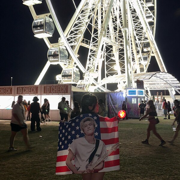 Twice Sana Stunning Visuals American Flag, Sana American Tapestry, Sana ...