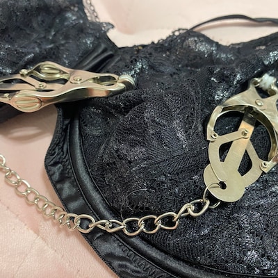 Nipple Stretchers / Clover Clamp Nipple Cages - Etsy