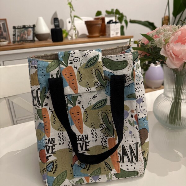 2-in-1 Bag: Transformable Tote With Unique Design, Bag 2 in 1, Jungle ...