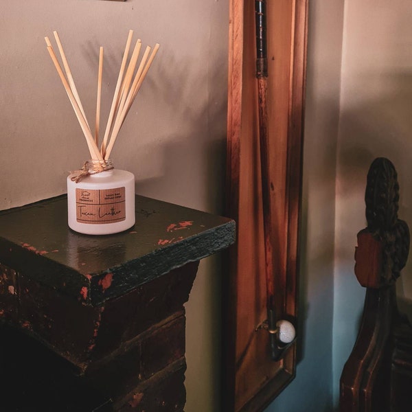 Customisable Reed Diffuser 100ml Coloured Bottle | Premium Quality ...