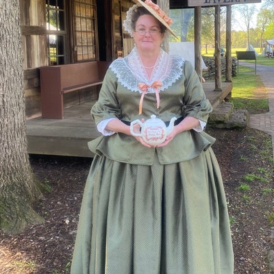 Net Lace Cap-18th Century Reproduction-white or Ivory-scallop Edge ...