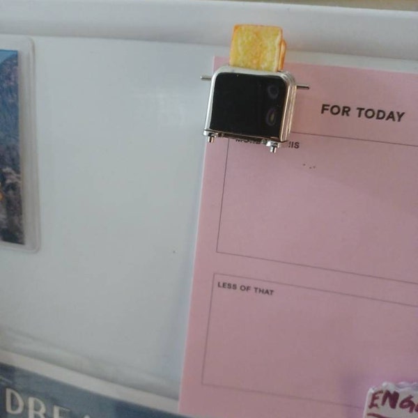 Slice Toaster Fridge Magnet | 3D Toaster Magnets | Tiny Bread Toaster ...