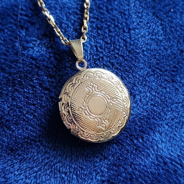 Gold Locket, With Choose Your Chain, Photo Locket, Gift for Her, Add ...