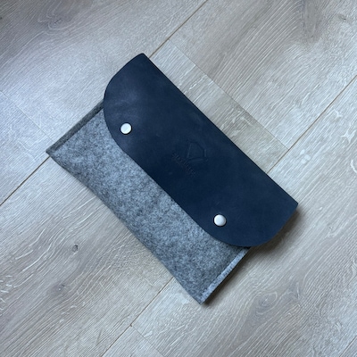 Cable Organizer, Leather and Pure Wool Felt Cord and Cable Organizer ...