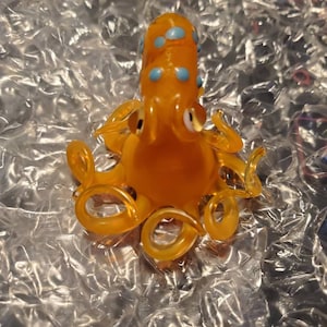 Small Octopus Glass Figurine Octopus - Etsy