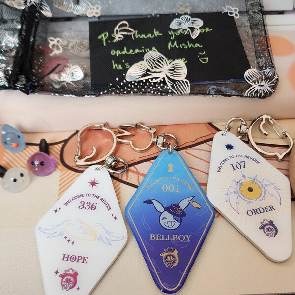 Persona 5 Phantom Thief Masks Red Epoxy Acrylic Pins - Etsy