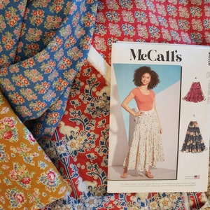 Simplicity S8875 Sewing Pattern, Misses and Women's Plus Size Deep V ...