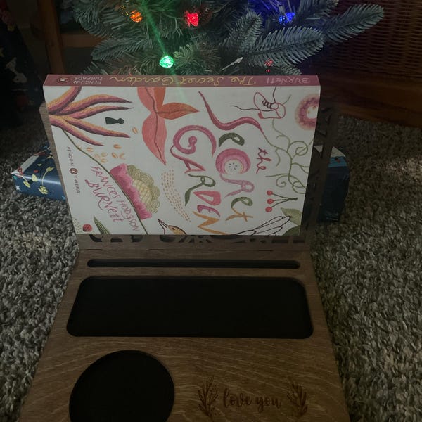 Custom Book Holder Stand, Book Nook, Perfect Gift for Readers ...
