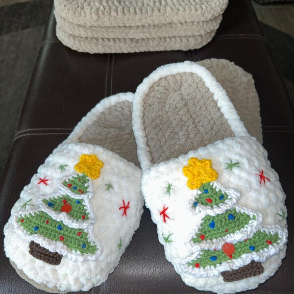 Crochet Christmas Pattern, Grrinch Slippers Crochet, Santa Claus ...