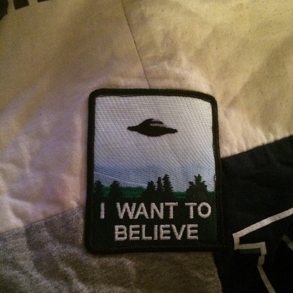 I Want to Believe Poster Patch - Etsy