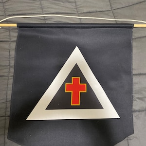 Hermetic Order of the Golden Dawn Cross and Triangle front & Back ...