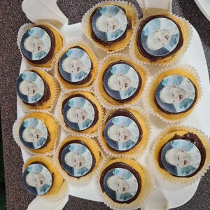 30 Personalised Edible Rice Paper Cupcake Toppers / Birthdays Pre Cut ...