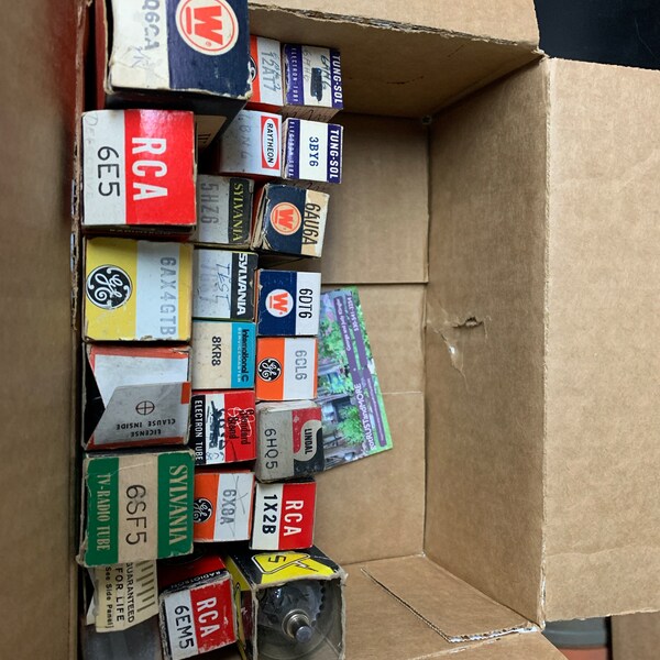 Pyrex Glass Insulator, Straw Color Pyrex Glass Insulator - Collectible ...