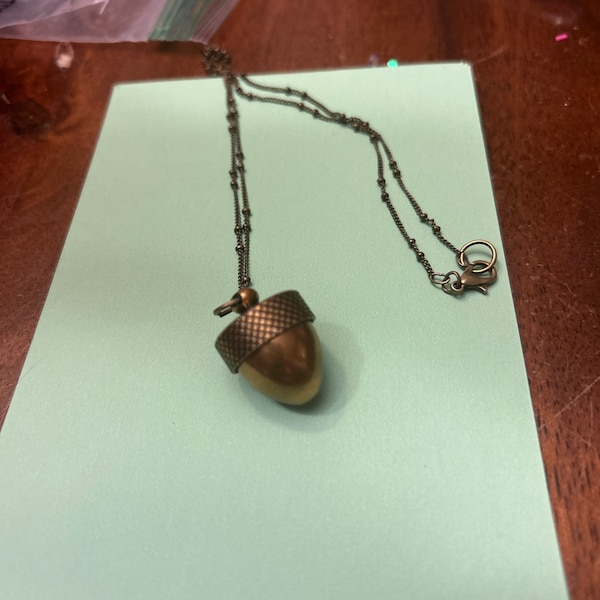 Acorn Locket Necklace / Acorn Jewelry / Keepsake Necklace / Urn / Acorn ...