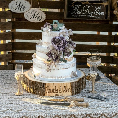 Farmhouse Wedding Cake Topper / Barn Wedding Cake Topper / Country ...