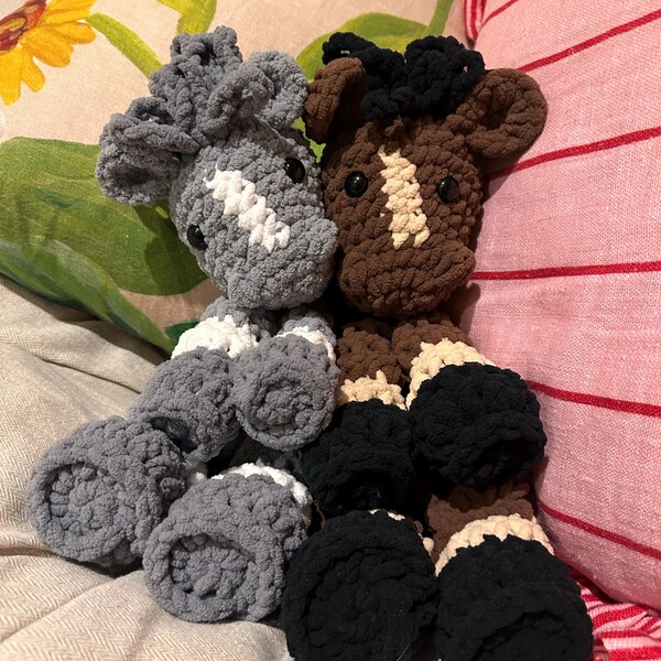 Paylin the Pony SNUGGLER Crochet Pattern | No Sew Low Sew Crochet ...
