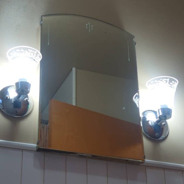 Vintage Corner Shelf Wooden Wall Shelf Spindle Rail Wall Hanging Shelf ...