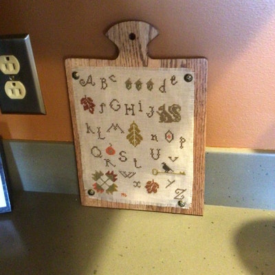 THREADWORK PRIMITIVES falling Leaves Sampler - Etsy