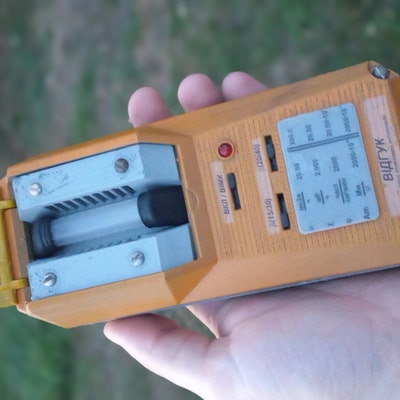 Stone Flower Stalker Artifact S.T.A.L.K.E.R. Glow in the Dark - Etsy