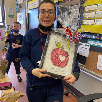 Crayon Apple Teacher Gift, Framed Crayon Personalized Apple, Heart ...