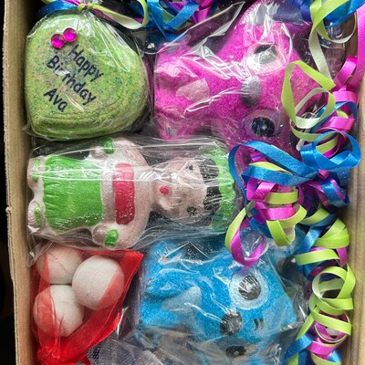 Hen Party Bath Bomb Gifts - Etsy UK